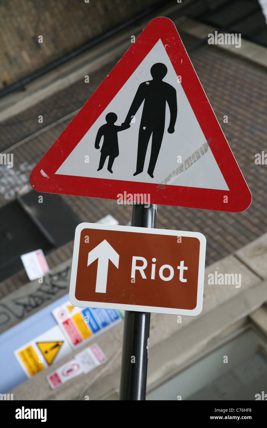 Riot sign, east London Stock Photo - Alamy