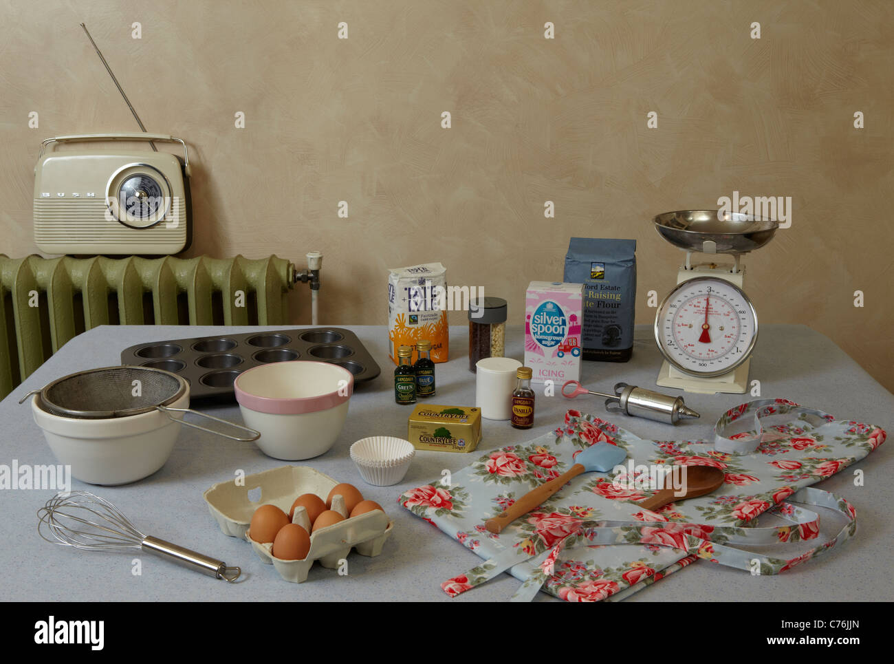 old fashioned cake baking Stock Photo - Alamy