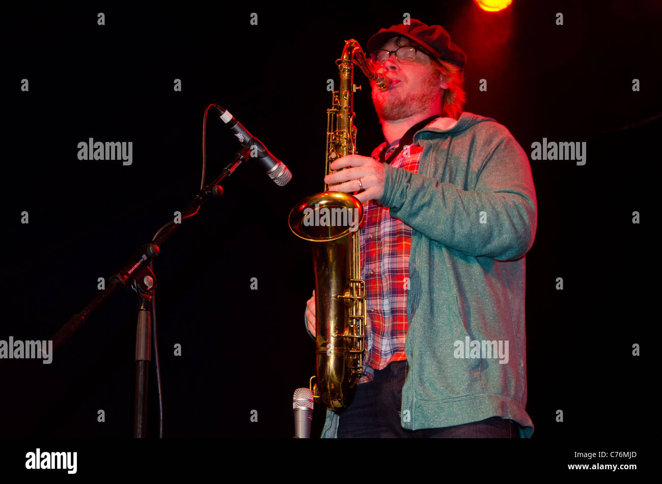 Man playing saxophone hi-res stock photography and images - Alamy