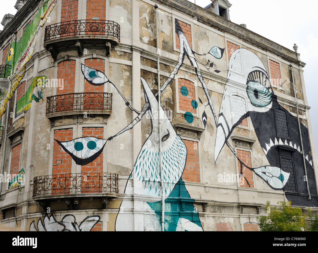 building art Lisbon Portugal Stock Photo - Alamy