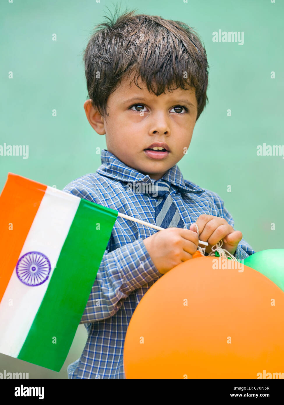 School boy holding the Indian flag Stock Photo - Alamy
