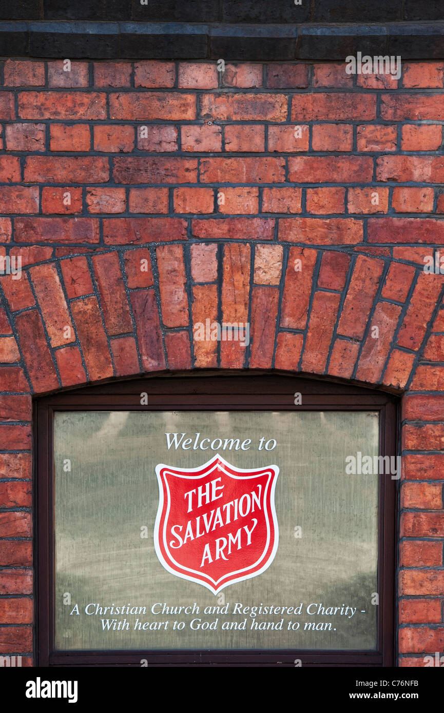 Salvation army logo hi-res stock photography and images - Alamy