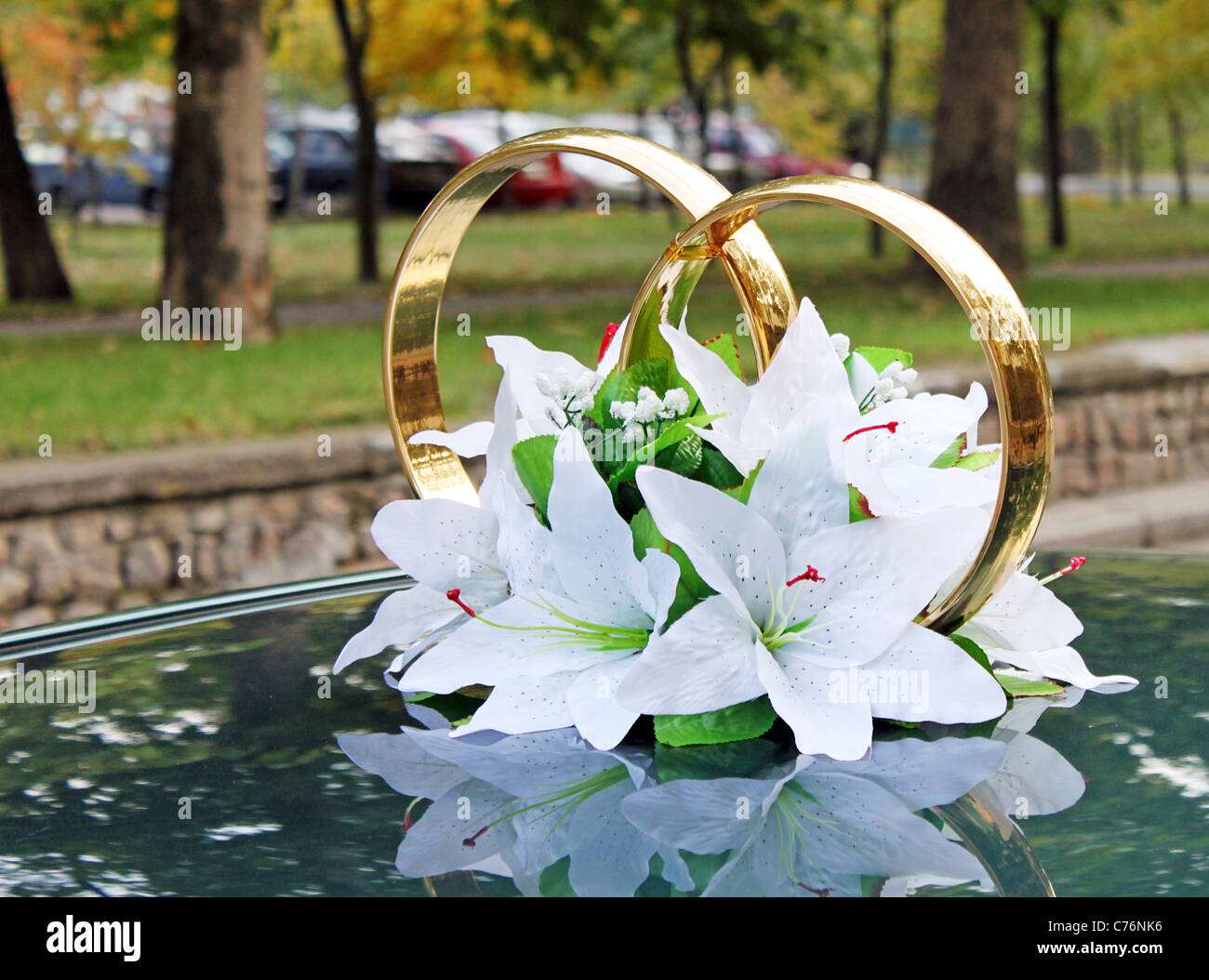Decorate car hi-res stock photography and images - Alamy