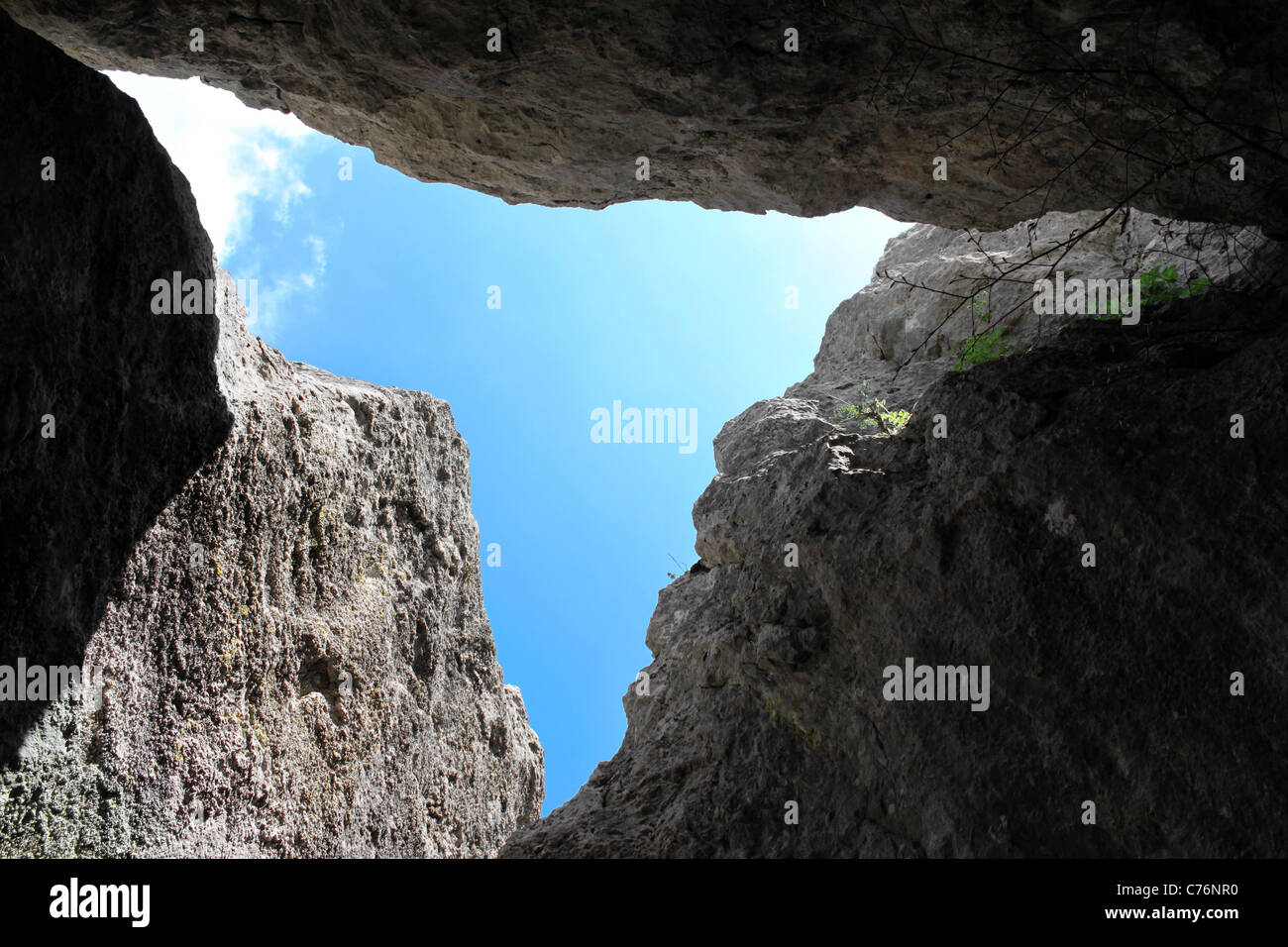 The cleft hi-res stock photography and images - Alamy