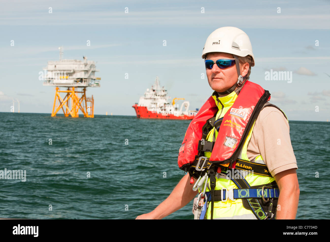 Wind farm offshore worker hi-res stock photography and images - Alamy