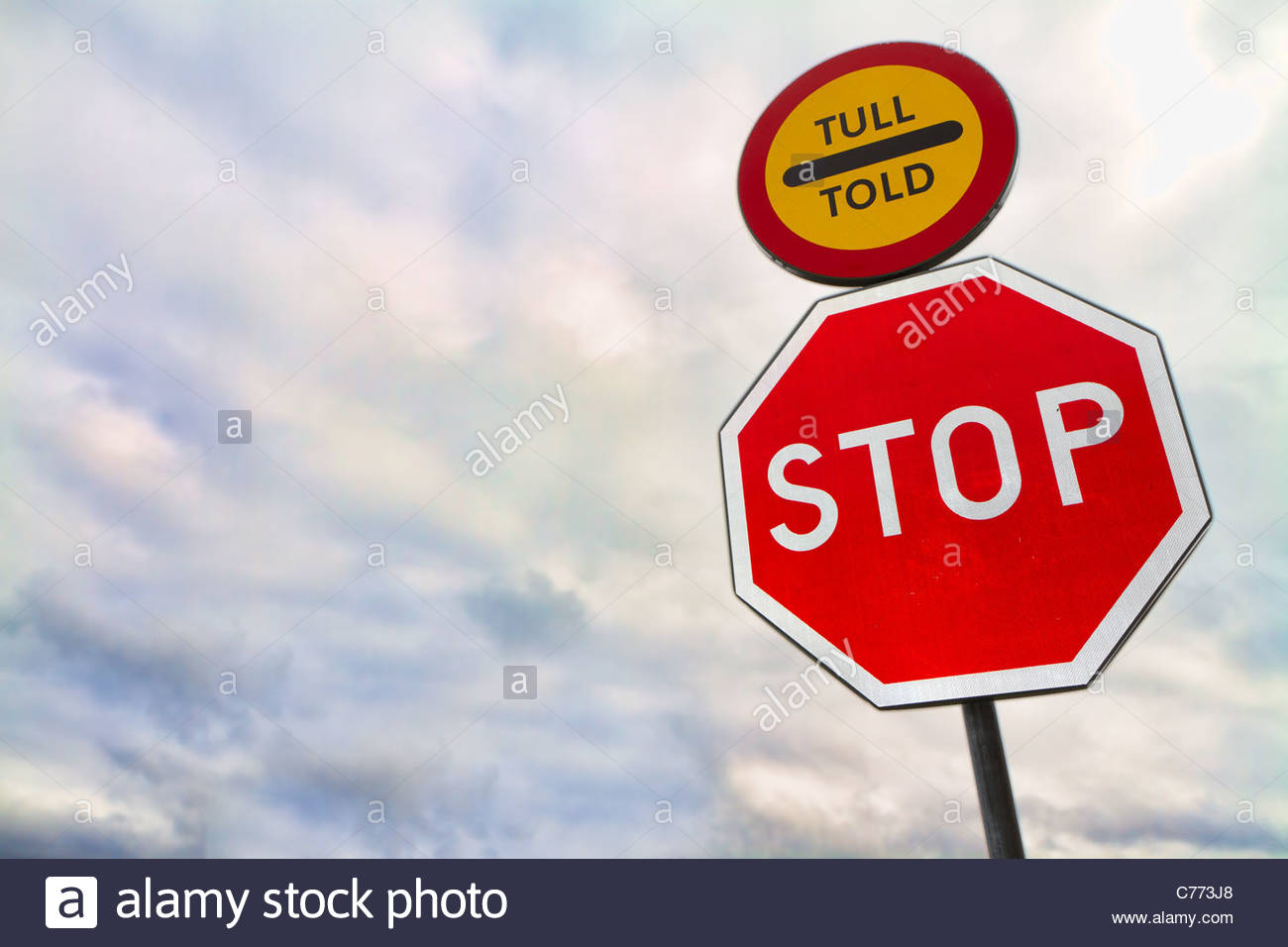 Customs Border Stock Photos & Customs Border Stock Images - Alamy