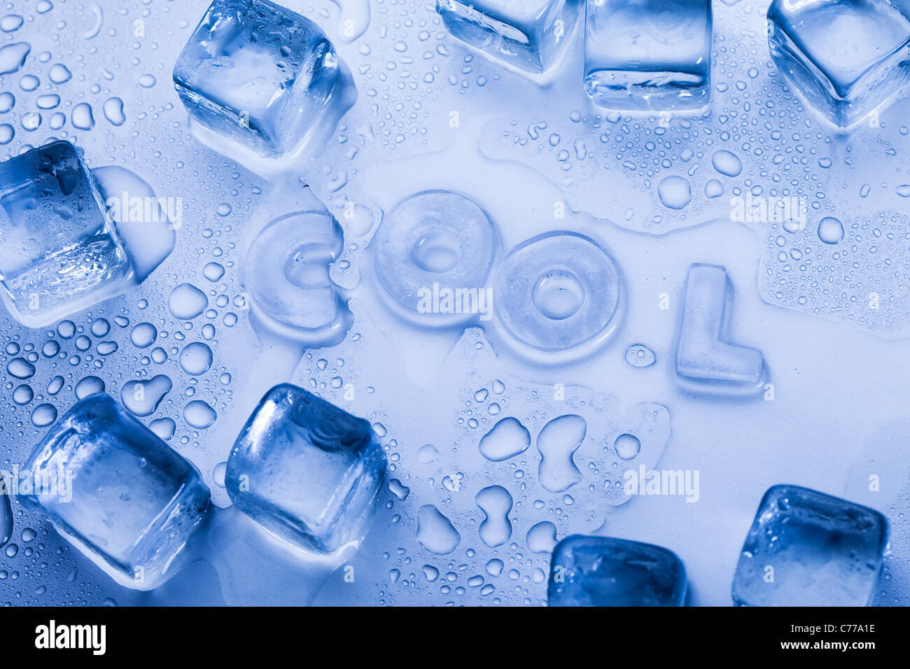 Ice cubes & aqua Stock Photo - Alamy