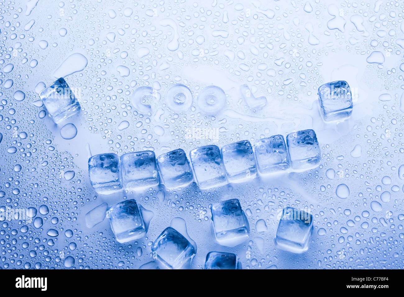 Ice cubes & aqua Stock Photo - Alamy
