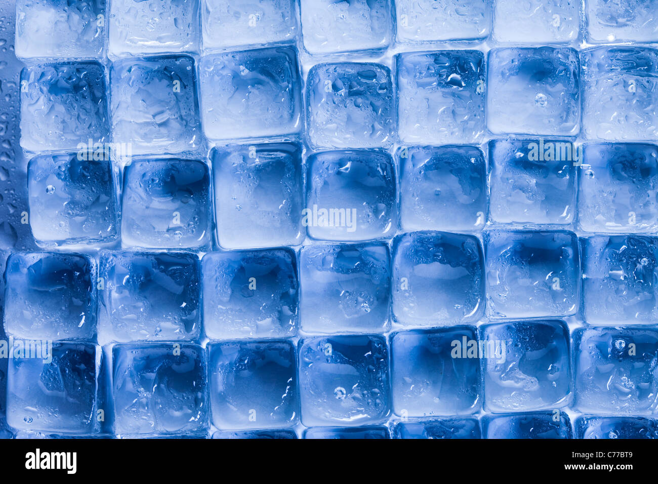 Ice cubes & aqua Stock Photo - Alamy