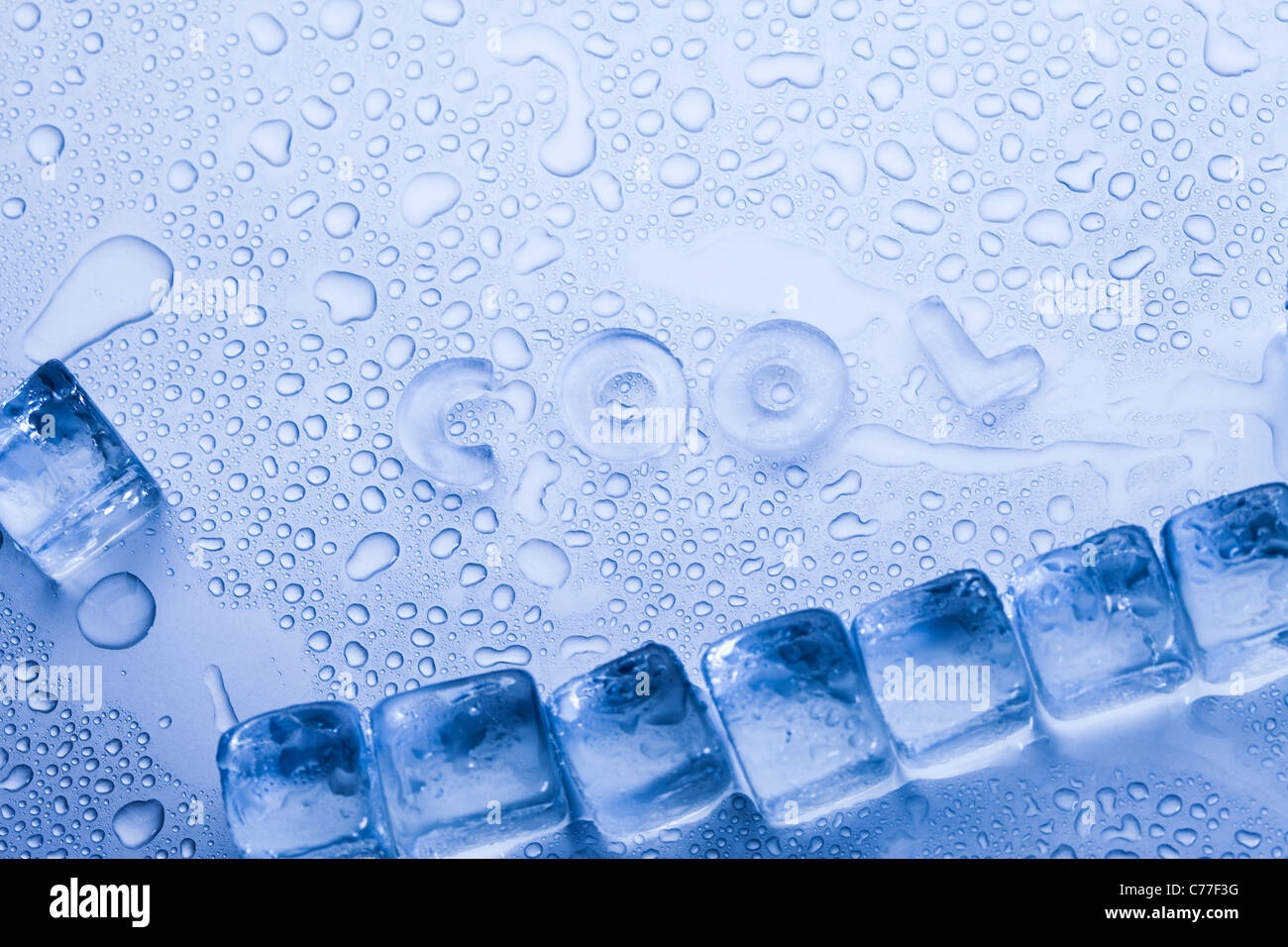 Ice cubes & aqua Stock Photo - Alamy