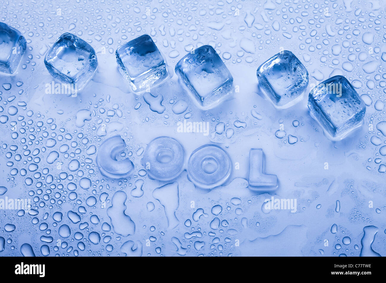 Ice cubes & aqua Stock Photo - Alamy