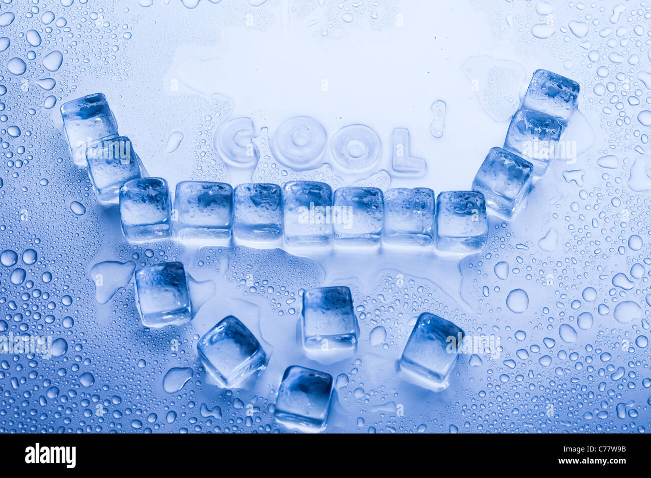Ice cubes & aqua Stock Photo - Alamy