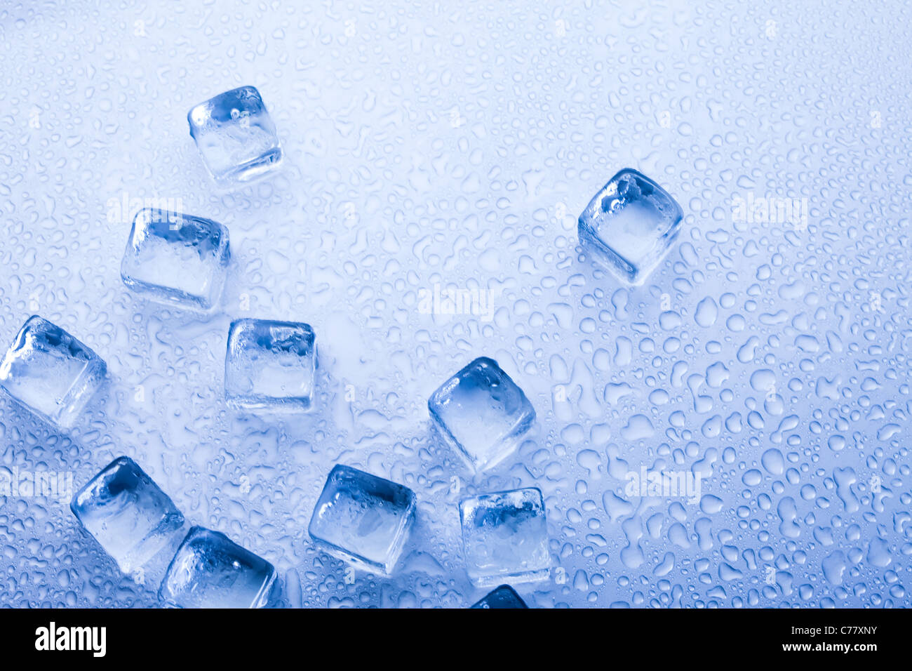 Ice cubes & aqua Stock Photo - Alamy