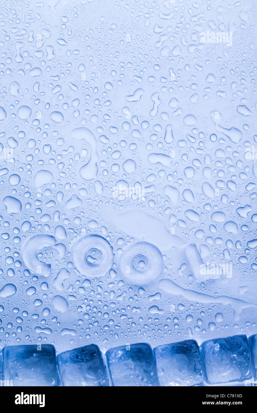Ice cubes & aqua Stock Photo - Alamy