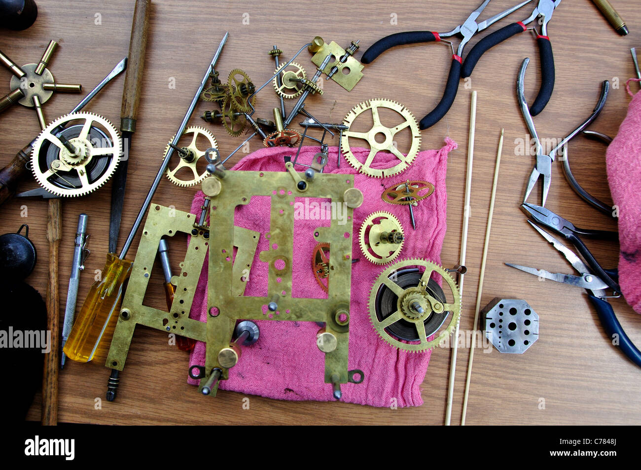 Clock workings hi-res stock photography and images - Alamy