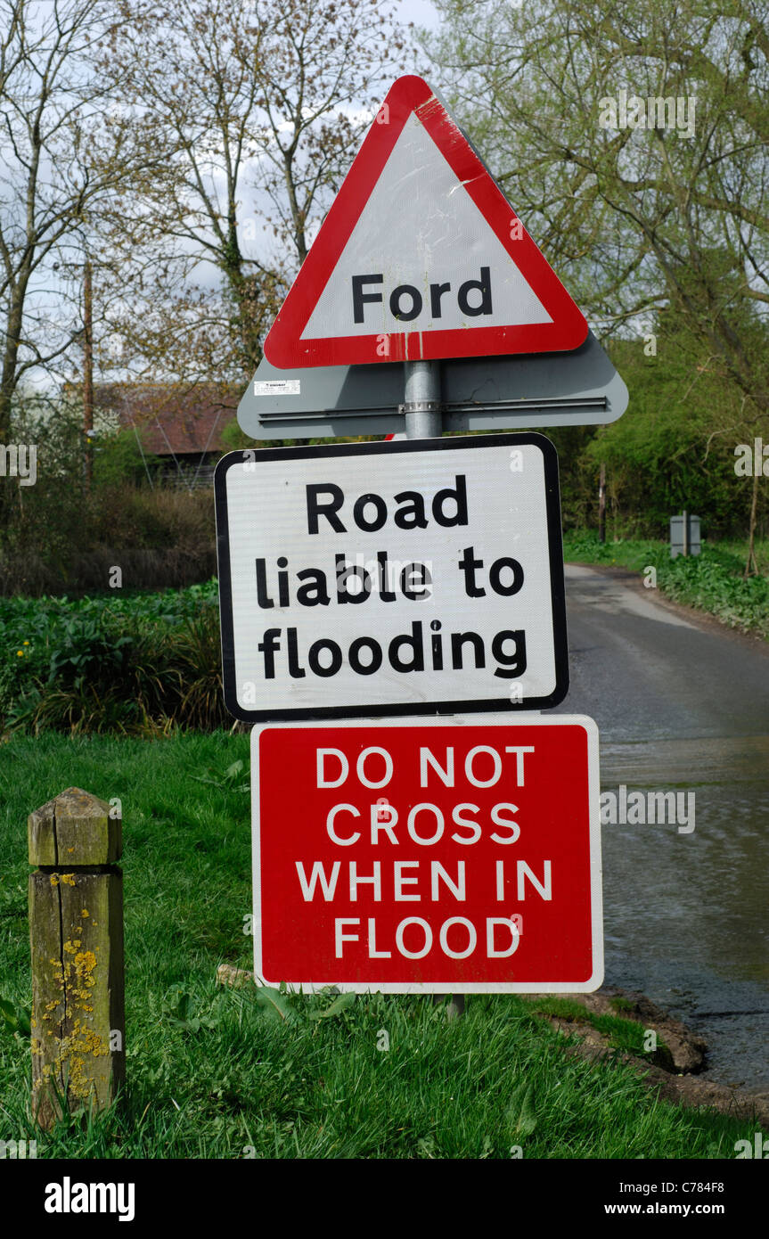 Ford Signs High Resolution Stock Photography and Images - Alamy