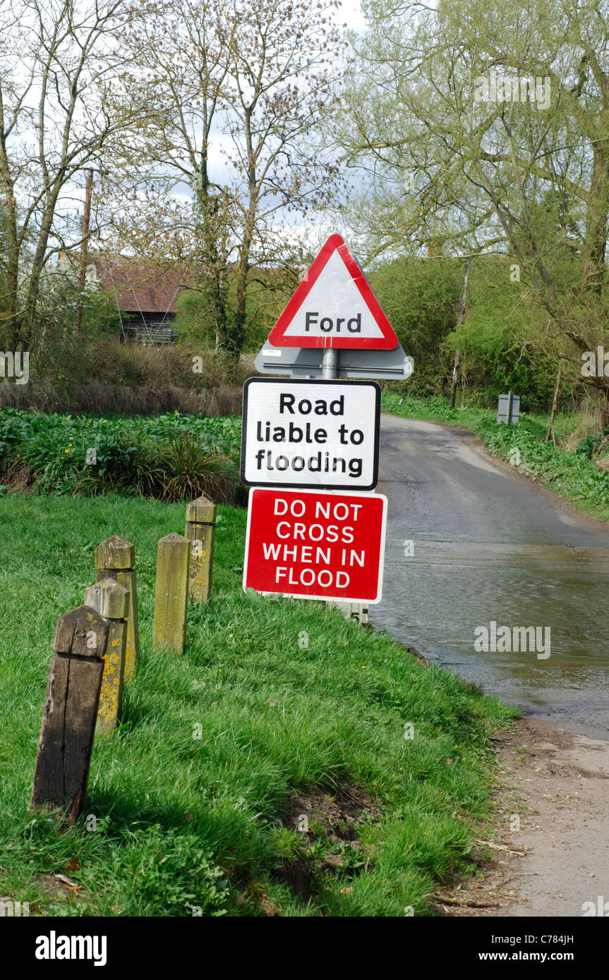 Ford Signs High Resolution Stock Photography and Images - Alamy