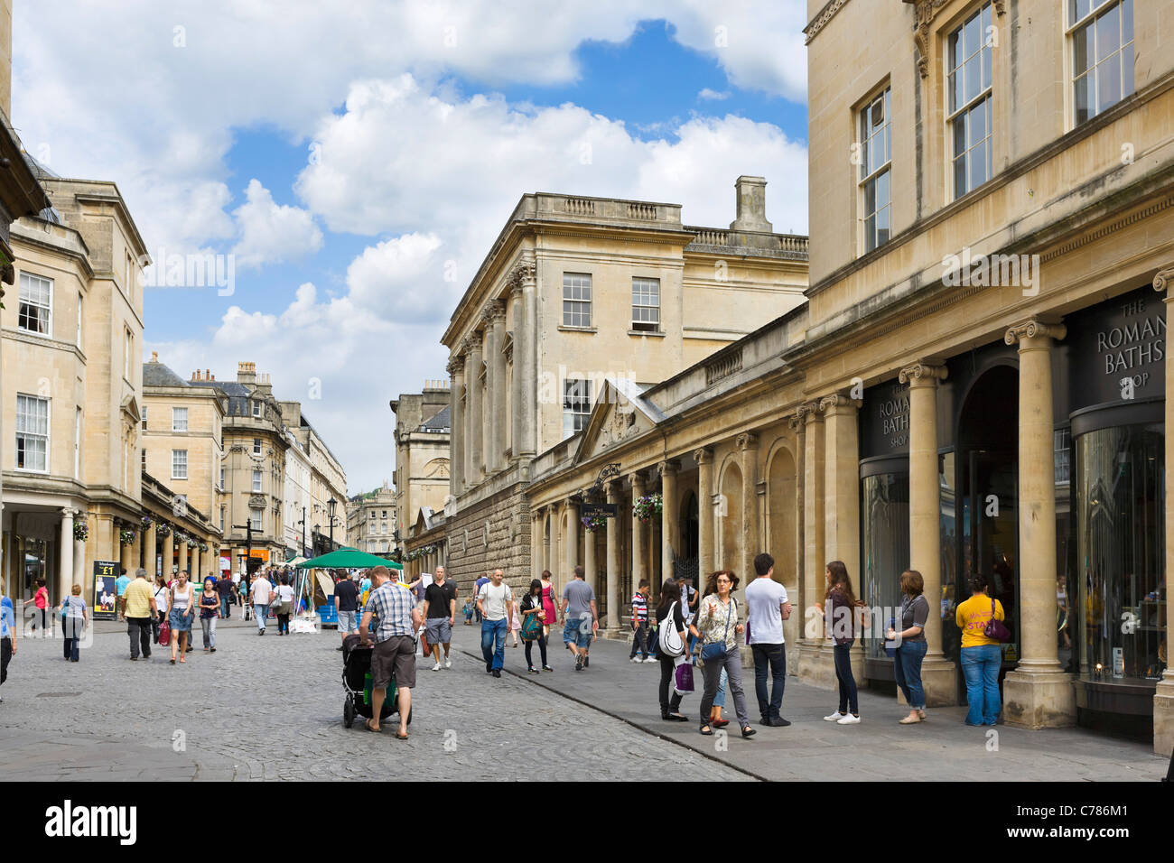 Roman baths bath uk historical hi-res stock photography and images - Alamy