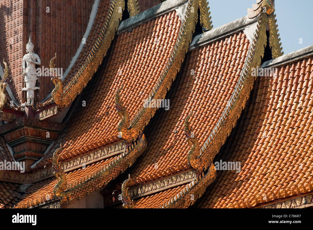 Multiple tiered roofs hi-res stock photography and images - Alamy