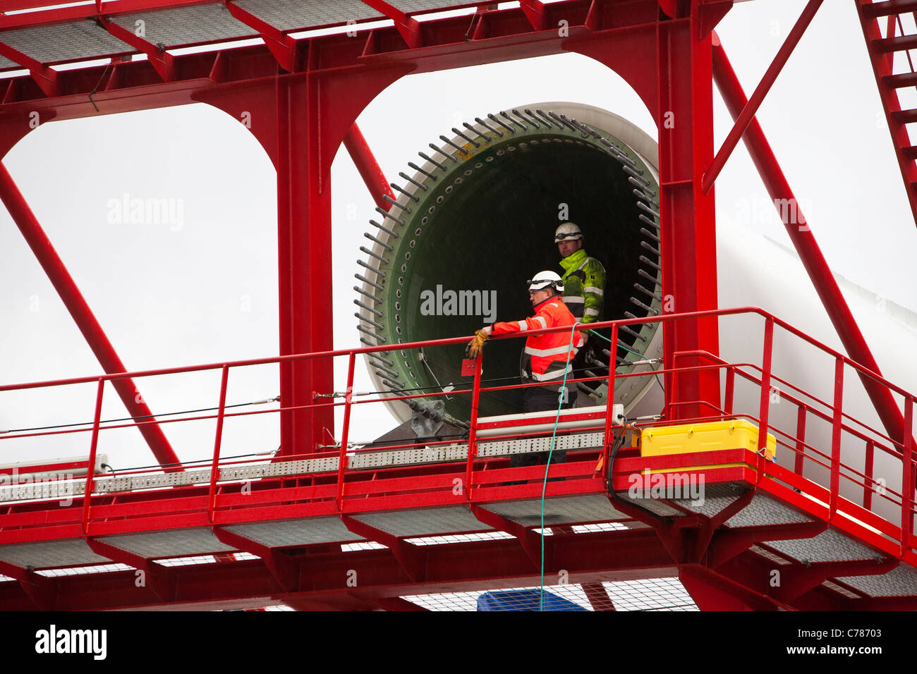 loading wind turbine blades onto a jack up barge for the Walney ...