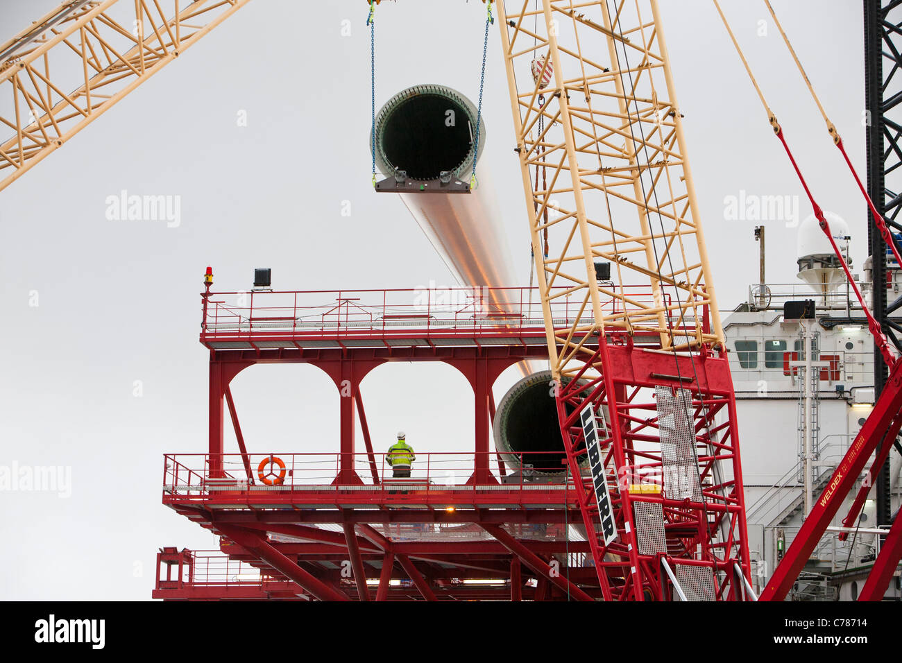 loading wind turbine blades onto a jack up barge for the Walney ...