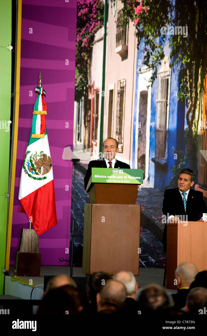 President Calderon speaking at the Mexico Year of Tourism conference in ...