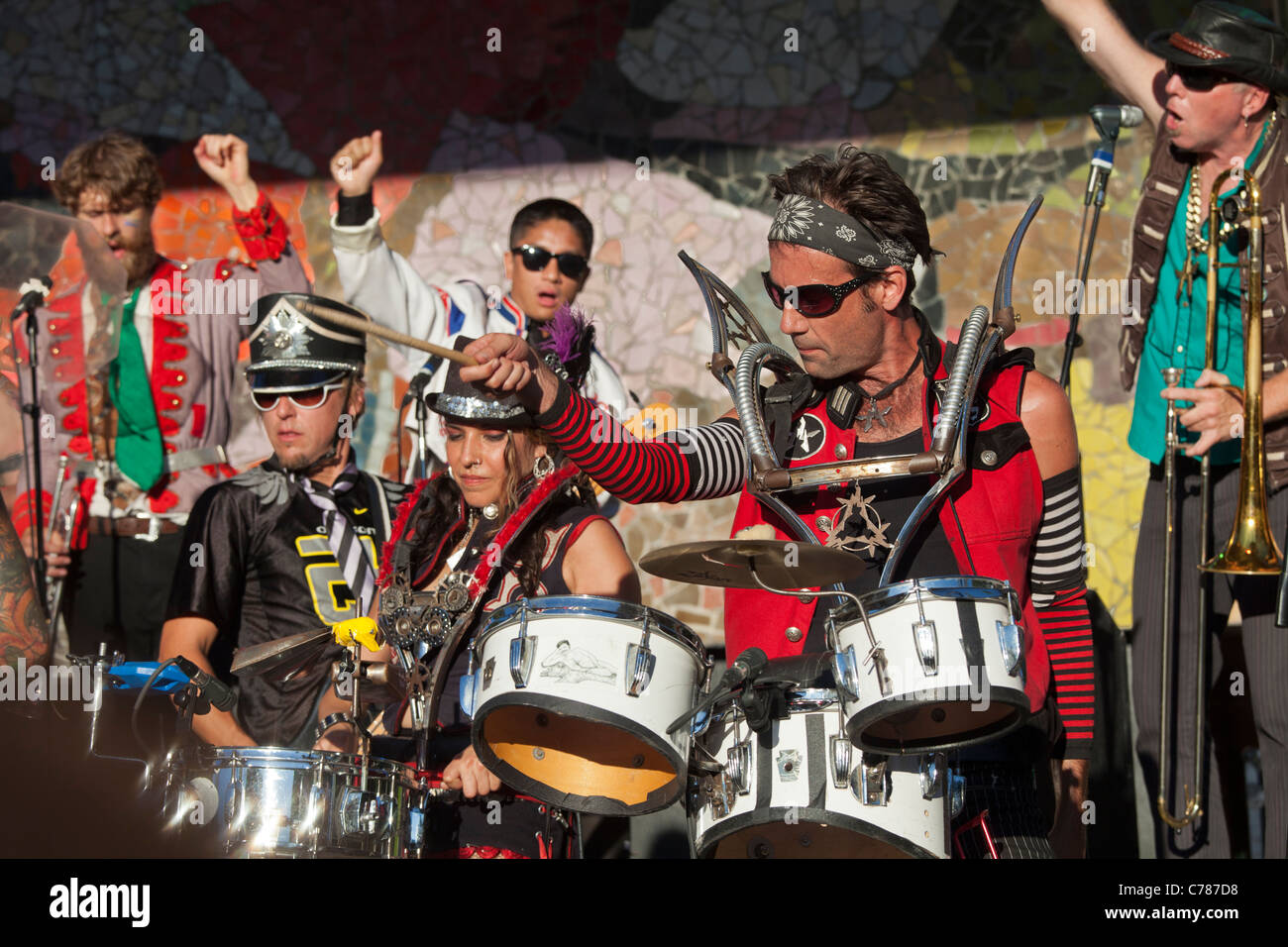 Marching band drummer hi-res stock photography and images - Alamy