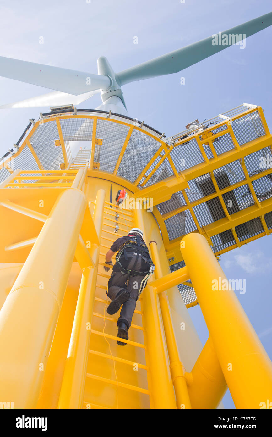 Offshore wind climb hi-res stock photography and images - Alamy