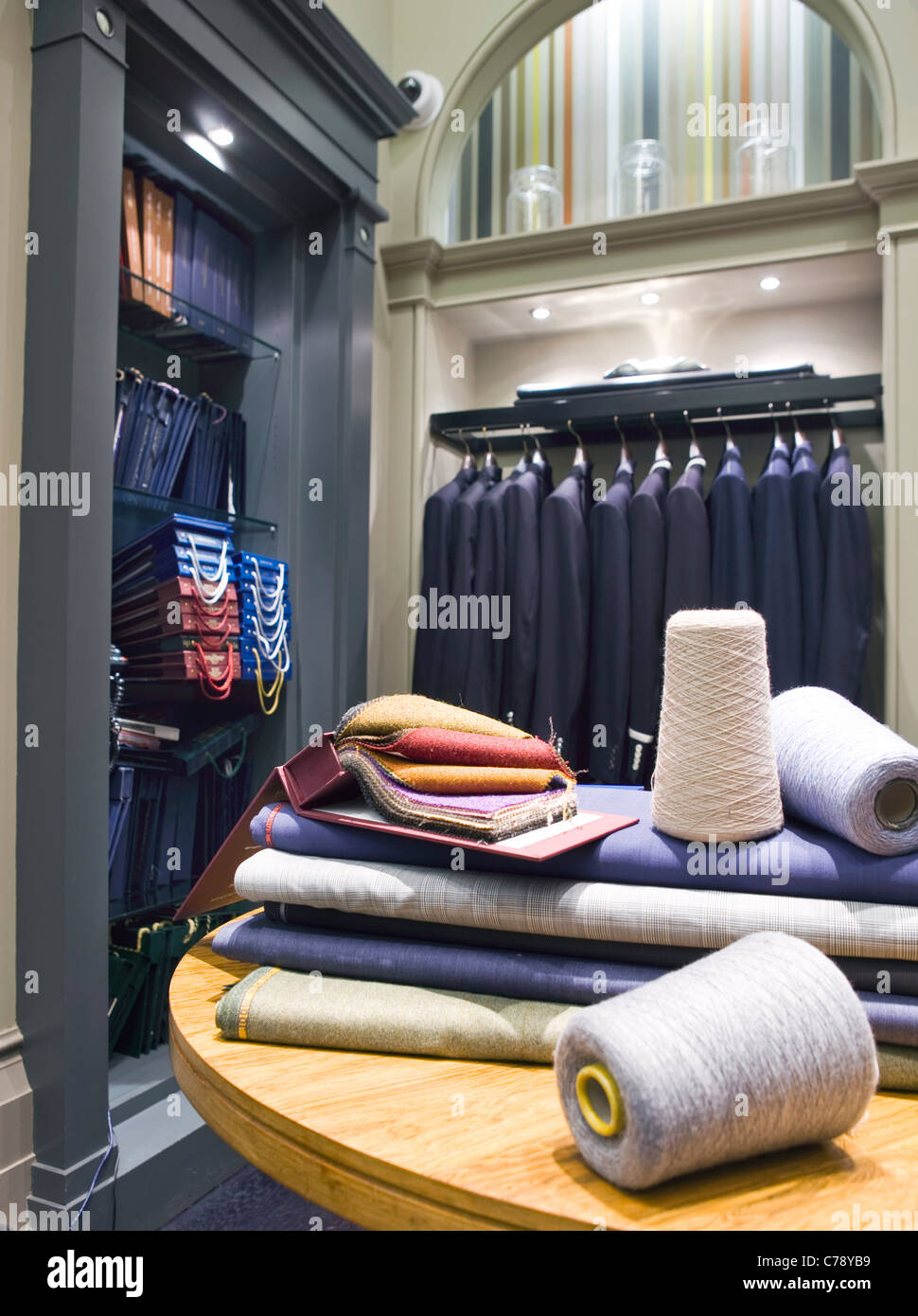 Gieves & Hawkes No 1 Savile Row Stock Photo - Alamy