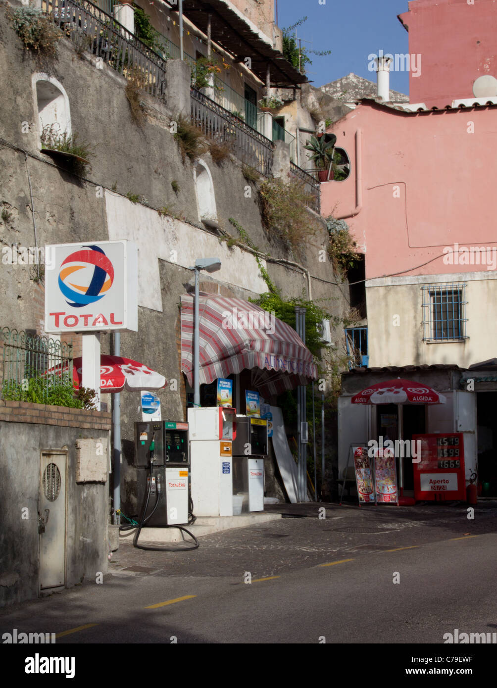 Back street garage, Positano Stock Photo - Alamy