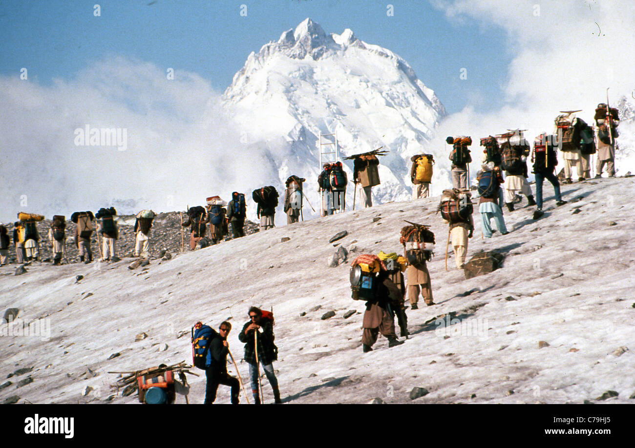 K2 (1991) FRANC RODDAM (DIR) 005 MOVIESTORE COLLECTION LTD Stock Photo ...