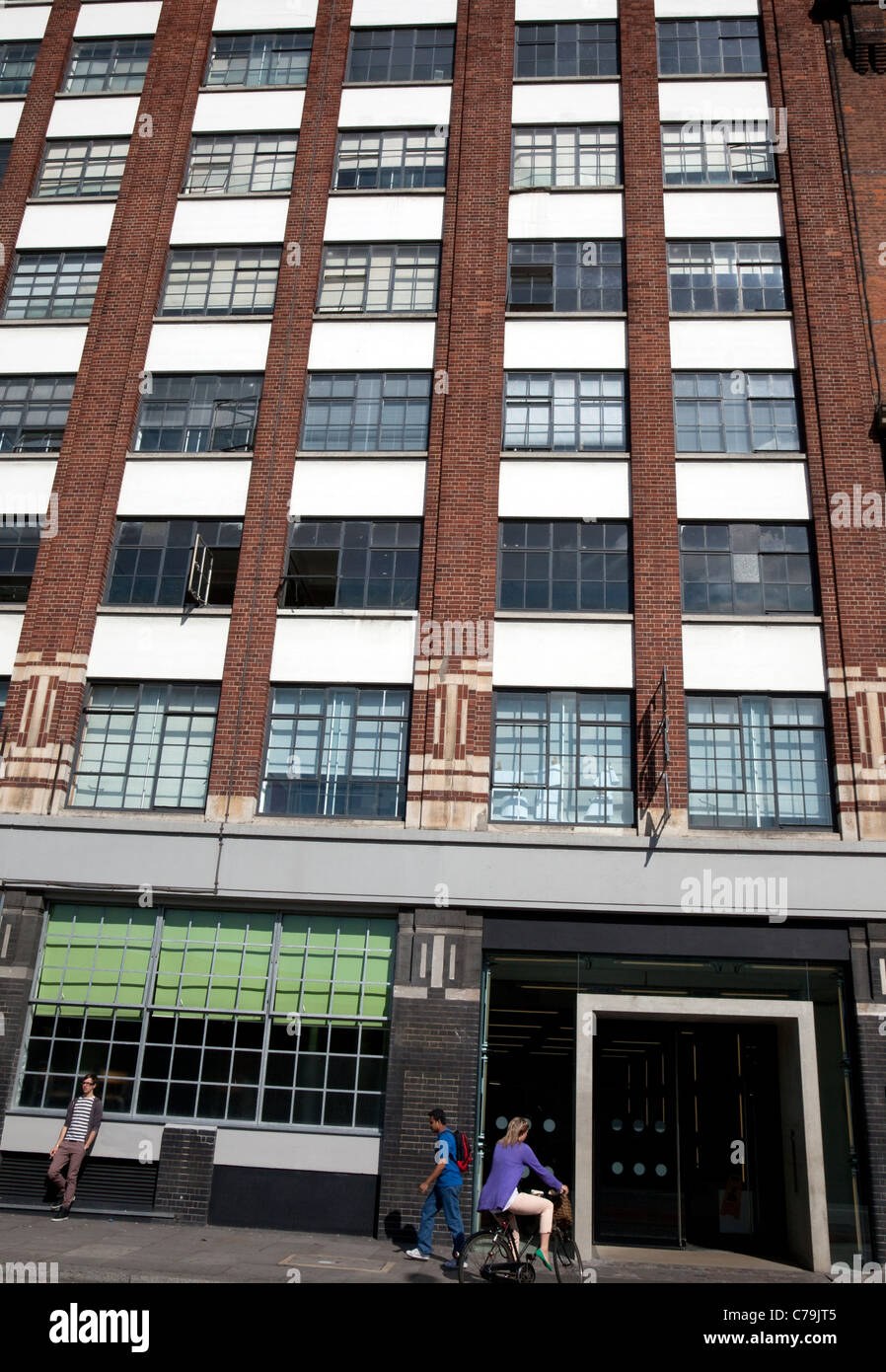 Tech and tea hi-res stock photography and images - Alamy