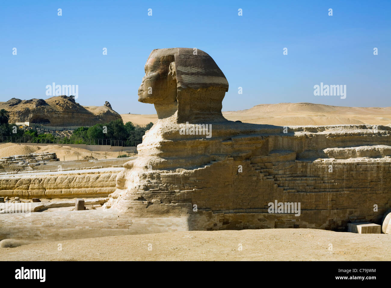 Sphinx profile hi-res stock photography and images - Alamy