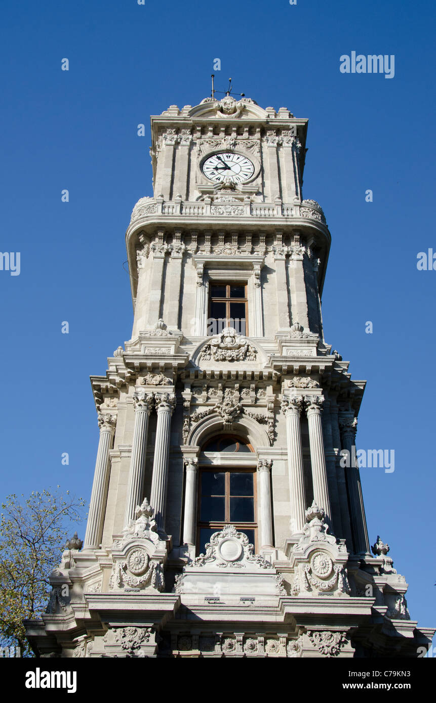 Clock tower dolmabahce palace hi-res stock photography and images - Alamy