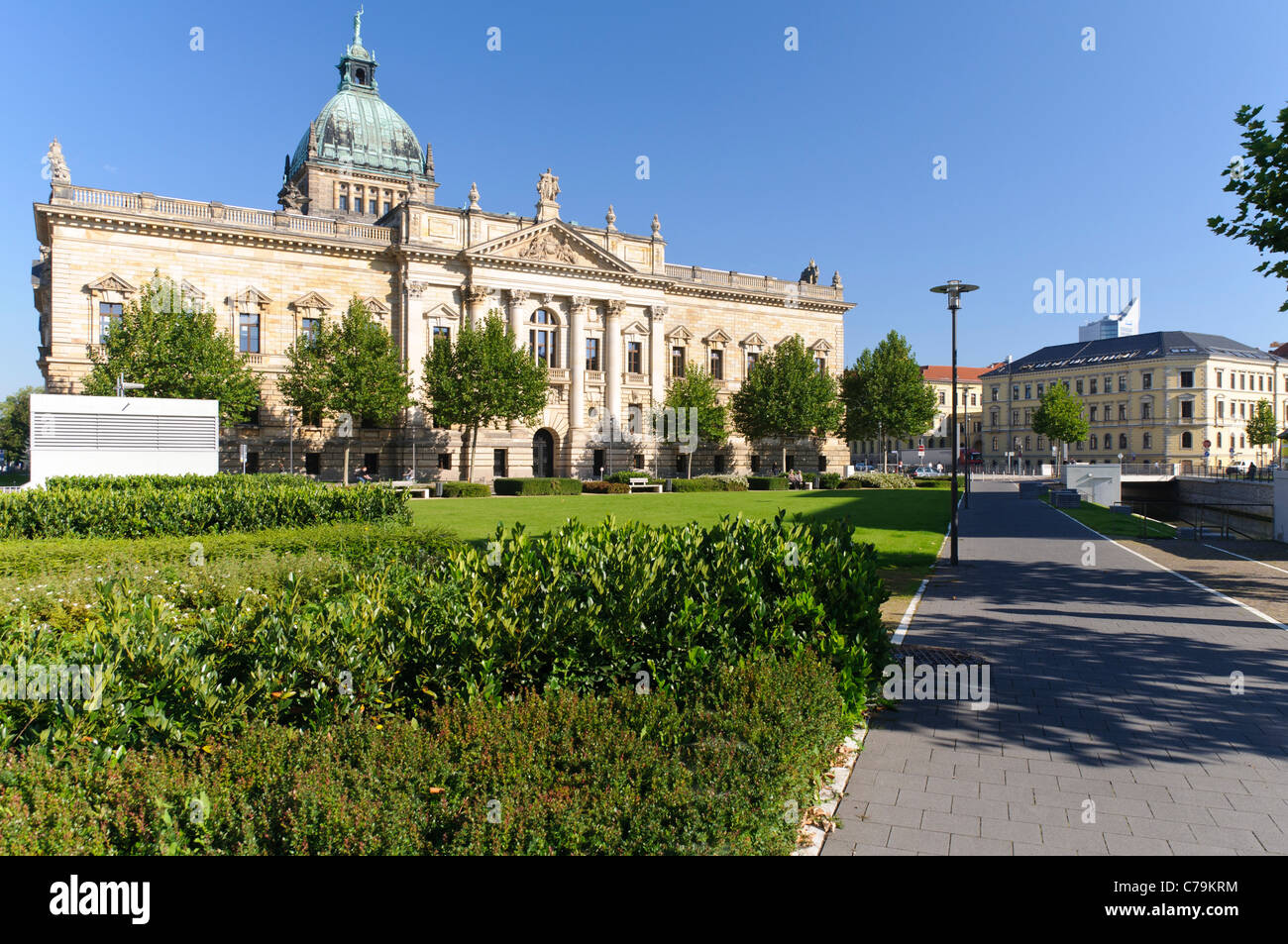 Federal courts hi-res stock photography and images - Alamy