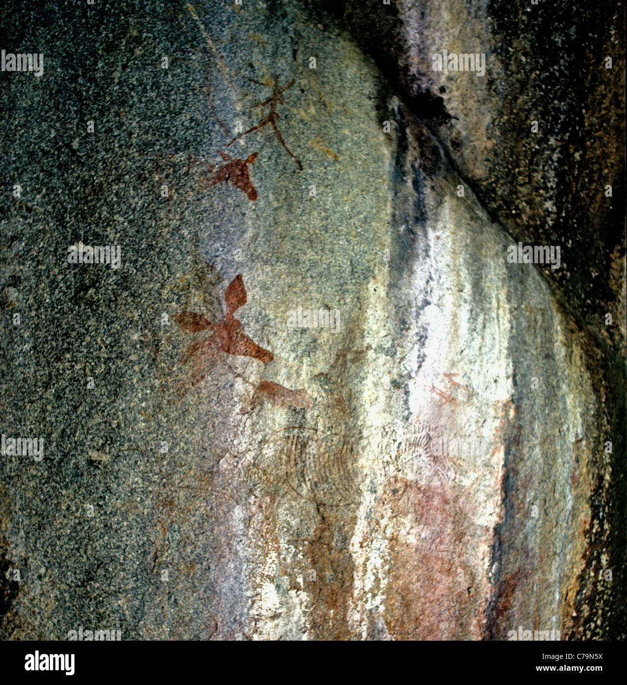 Rock paintings zimbabwe hi-res stock photography and images - Alamy