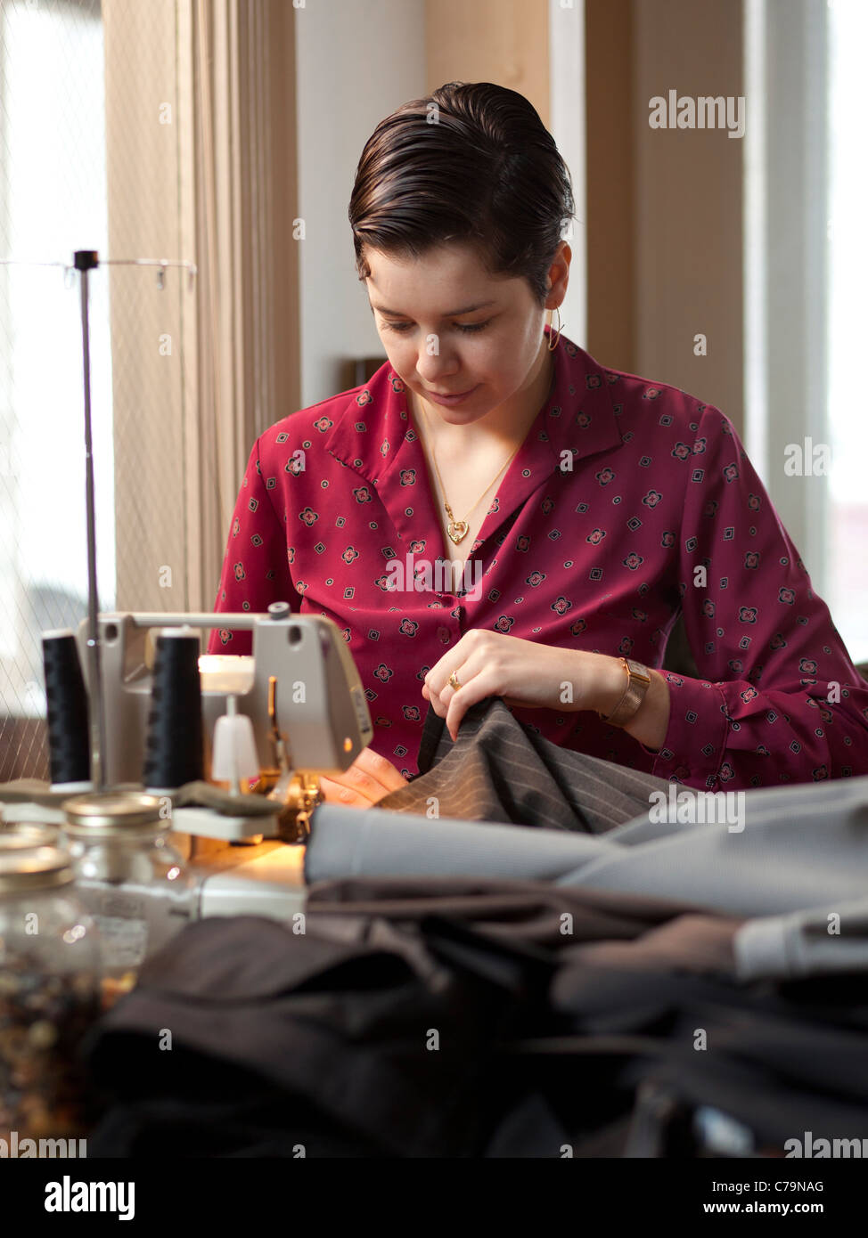 Female tailor hi-res stock photography and images - Alamy