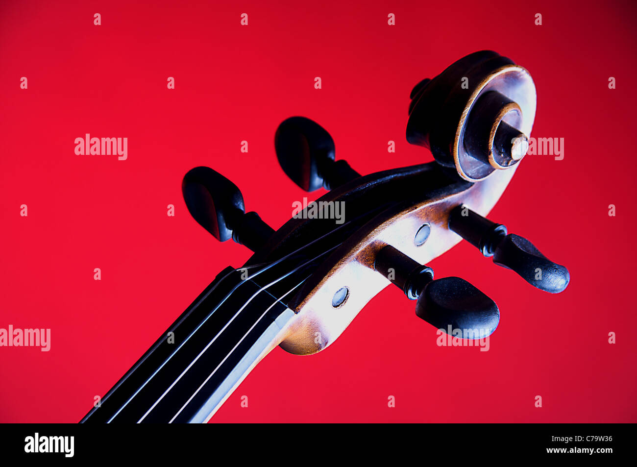 Viola violin hi-res stock photography and images - Alamy