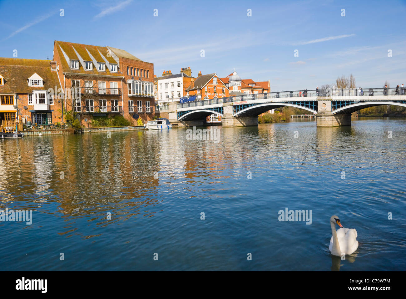 Windsor bridge hi-res stock photography and images - Alamy