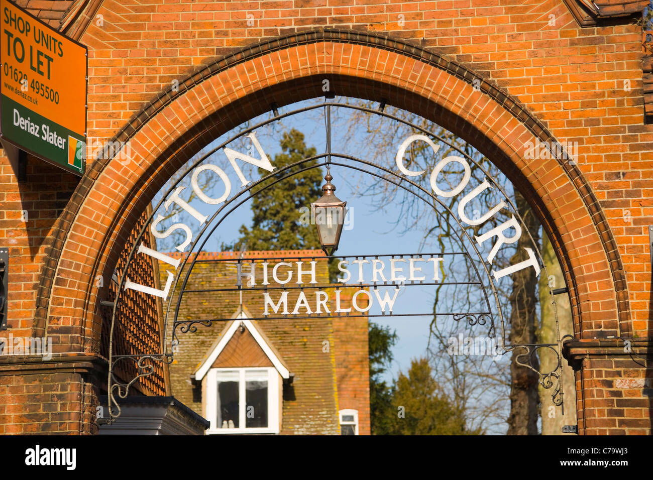 Marlow High Street High Resolution Stock Photography and Images - Alamy