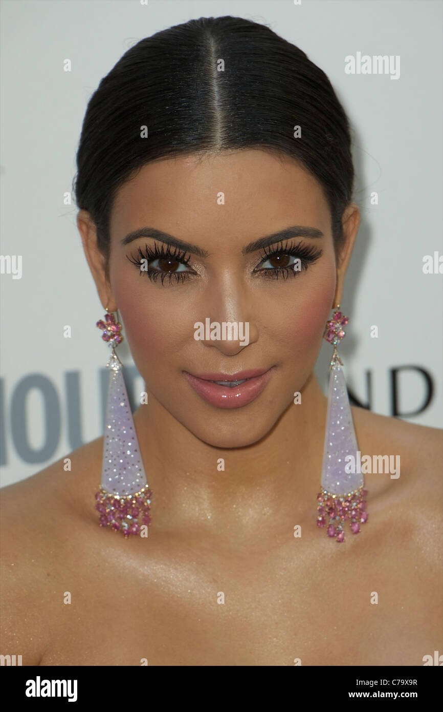 Kimberly "Kim" Kardashian Humphries Keeping Up with the Kardashians ...