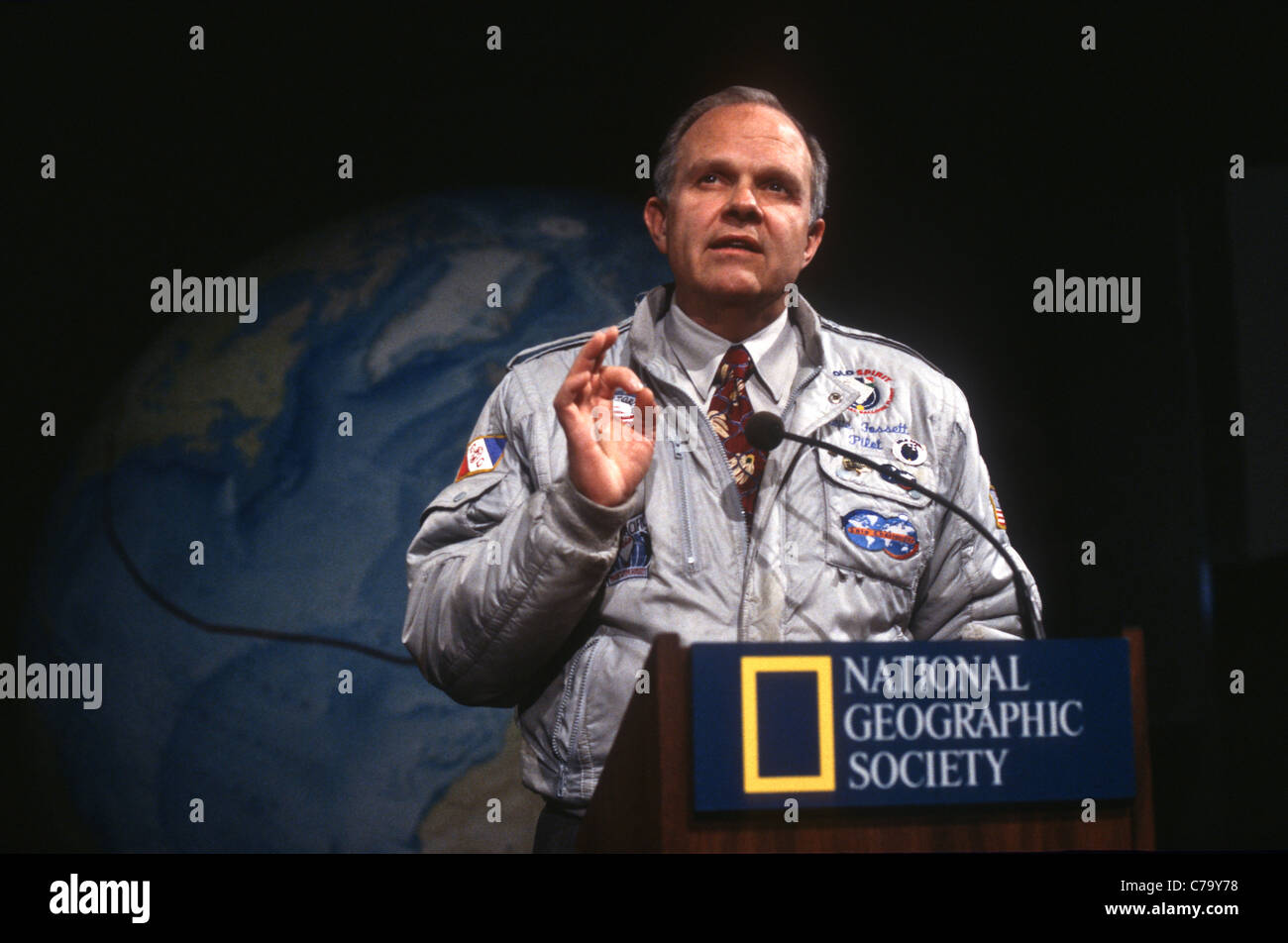 Millionaire adventurer Steve Fossett at the National Geographic Society ...