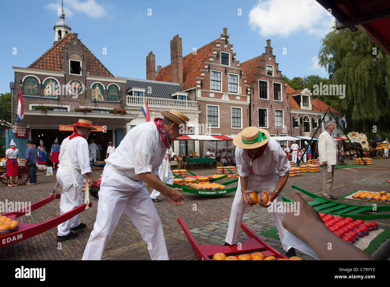 Edam Cheese Market Stock Photo - Alamy