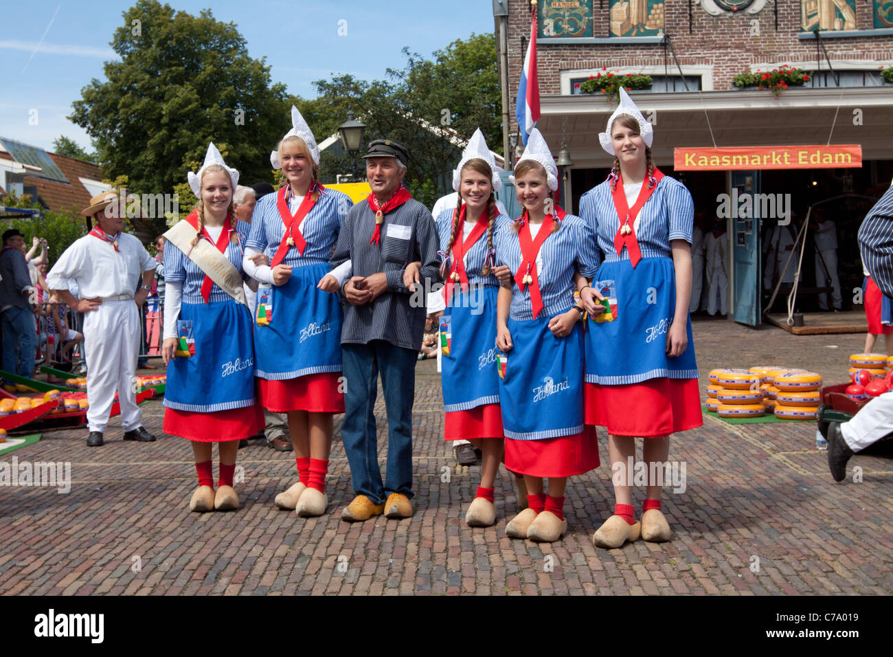 Edam Cheese Market Stock Photo - Alamy