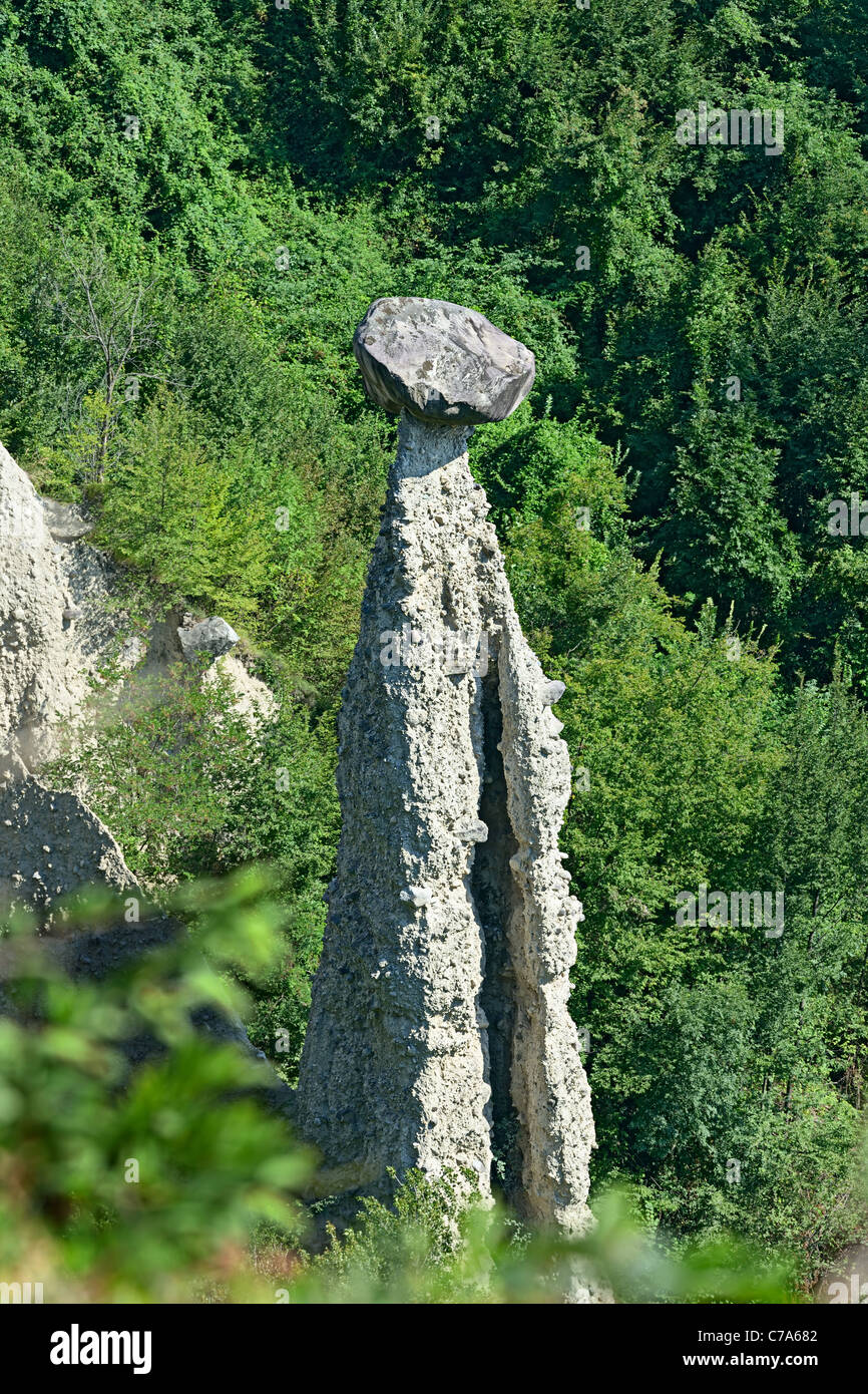 Earth pyramid hi-res stock photography and images - Alamy