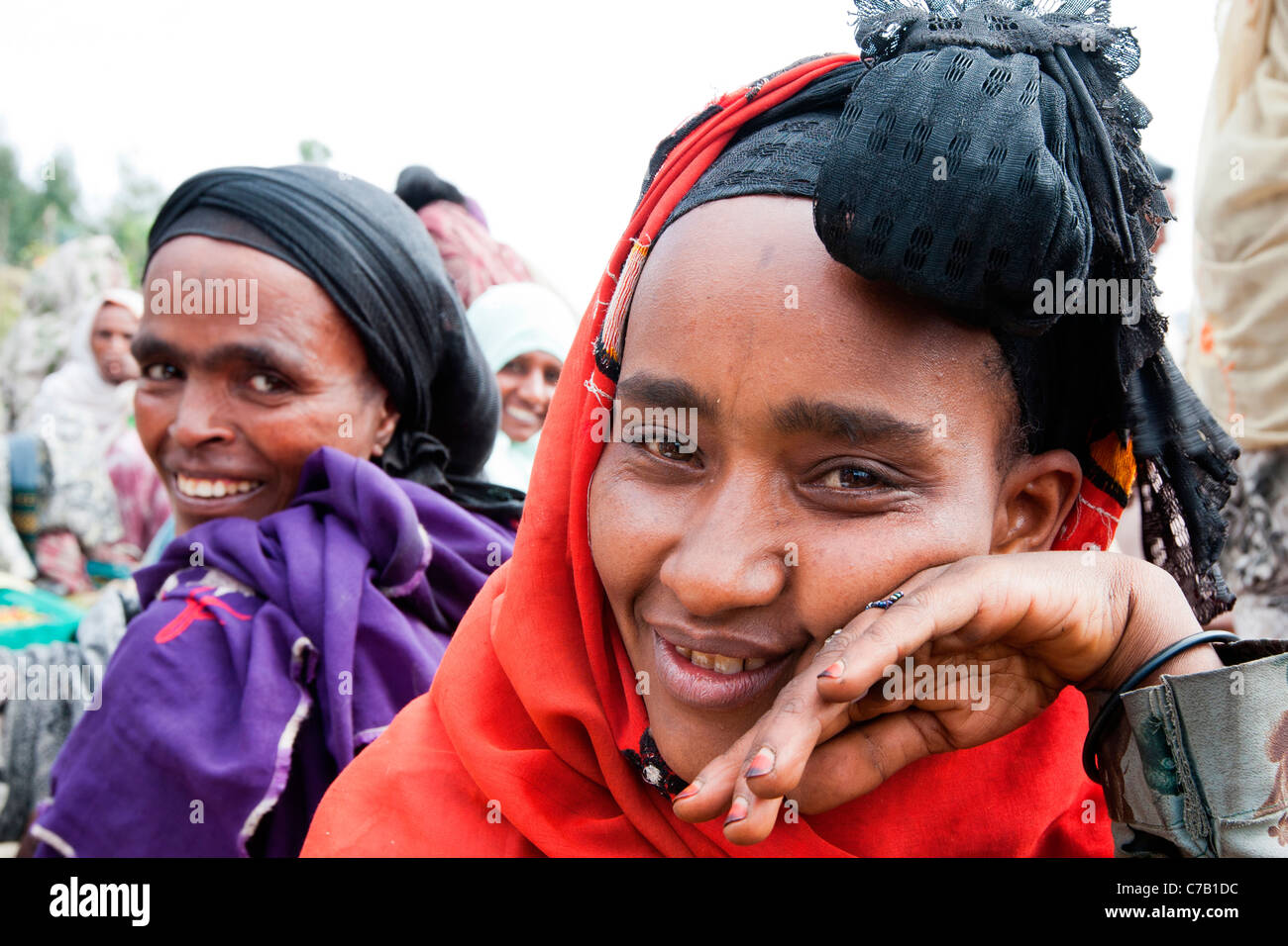 Ethiopian women scarf hi-res stock photography and images - Alamy