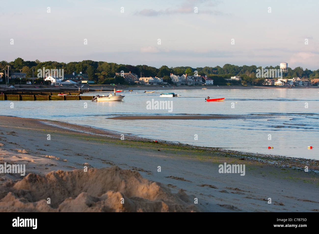 New england coastline hi-res stock photography and images - Alamy