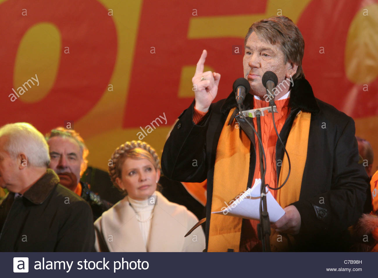 BBC News - Ukraine comedian 'leads' in presidential election : r/worldnews