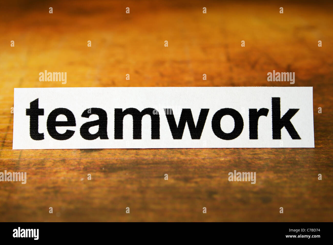 Teamwork business idea hi-res stock photography and images - Alamy