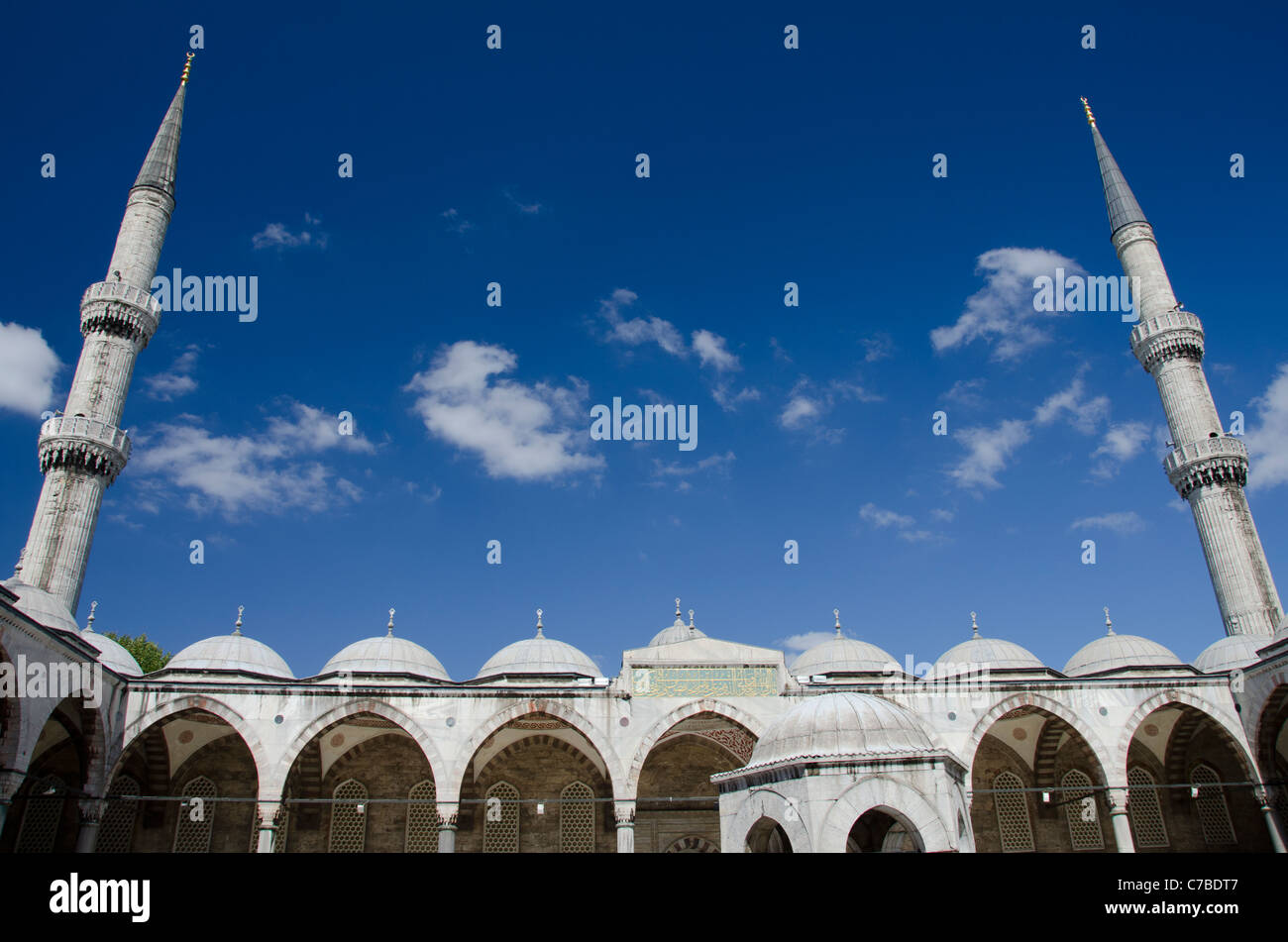 1600s mosque hi-res stock photography and images - Alamy